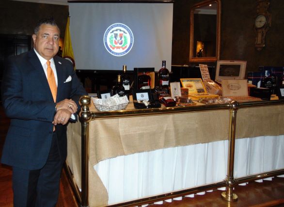 Tabaco y ron | AlMomento.net - Noticias de República Dominicana al ...